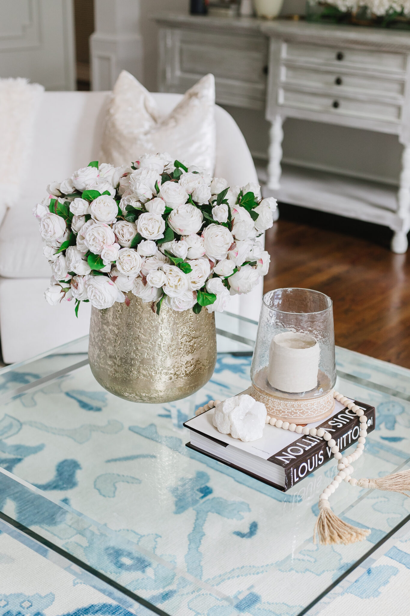 3 Effortless Coffee Table Styling Ideas To Elevate Your Home - Life ...