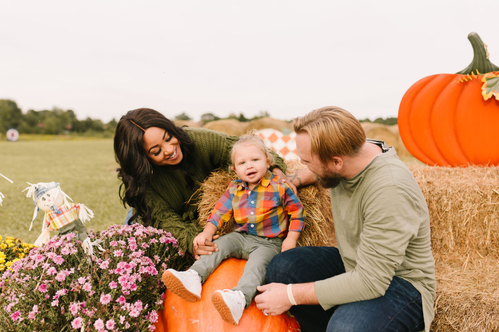 9 Must-Do Fall Activities For Families To Enjoy In 2023 - Life with NitraaB